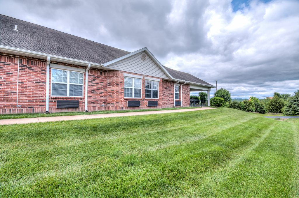 The Bungalows at Branson Meadows - Phoenix Senior Living