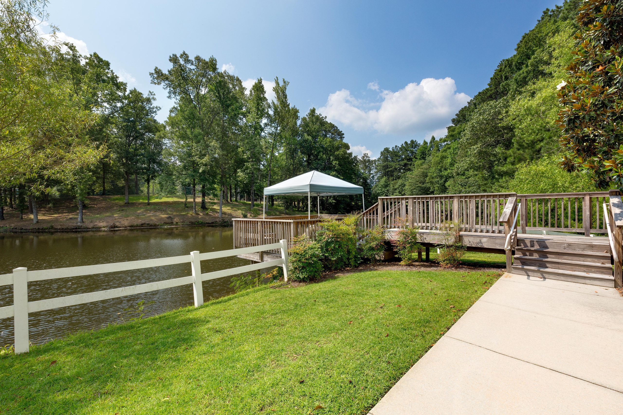 Lakeview Estates Memory Care - Phoenix Senior Living