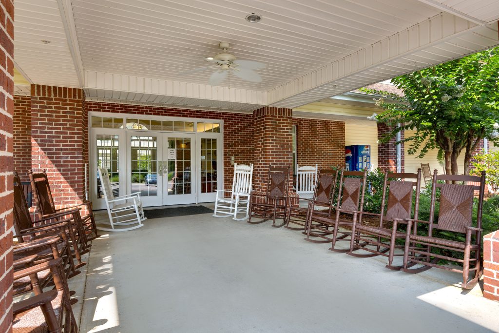 Lakeview Estates Memory Care - Phoenix Senior Living