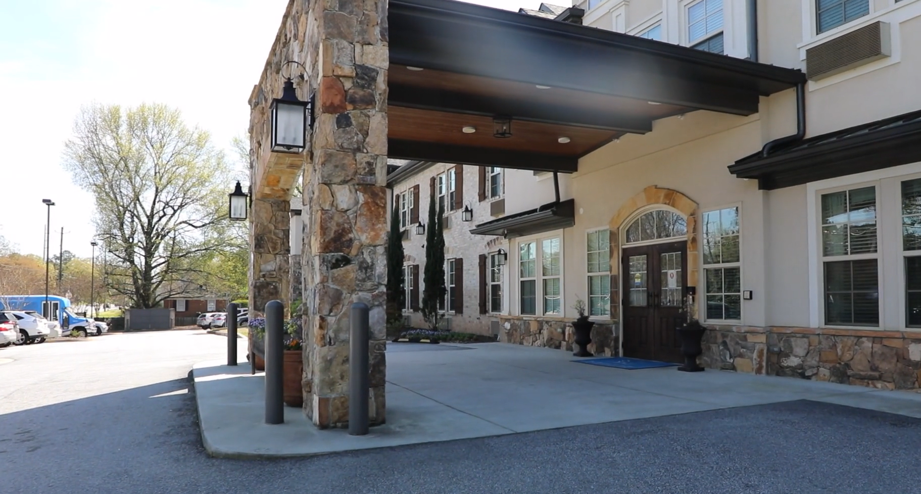 The Phoenix at Tucker - Phoenix Senior Living